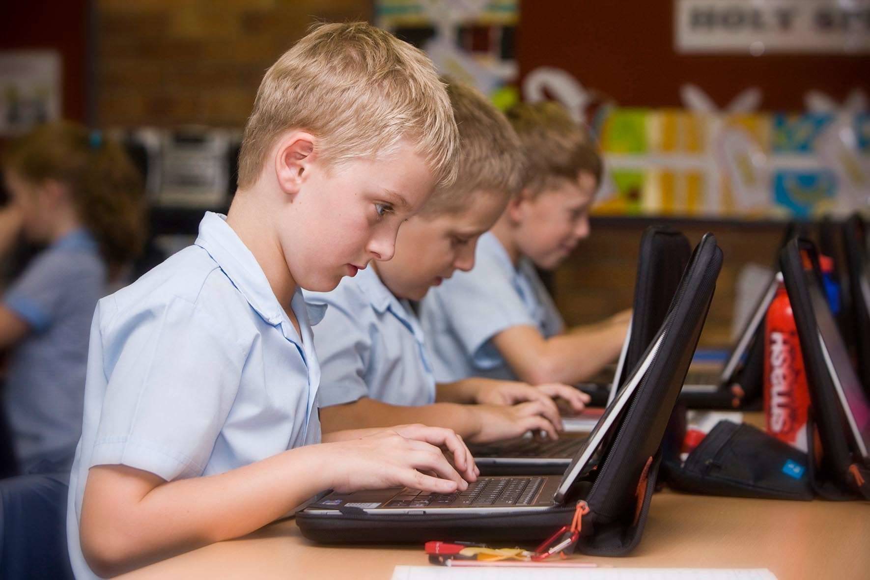 Brisbane Schools Offer BYOD Lessons Strategy Hardware ITnews Brisbane Schools Offer BYOD Lessons Strategy Hardware ITnews