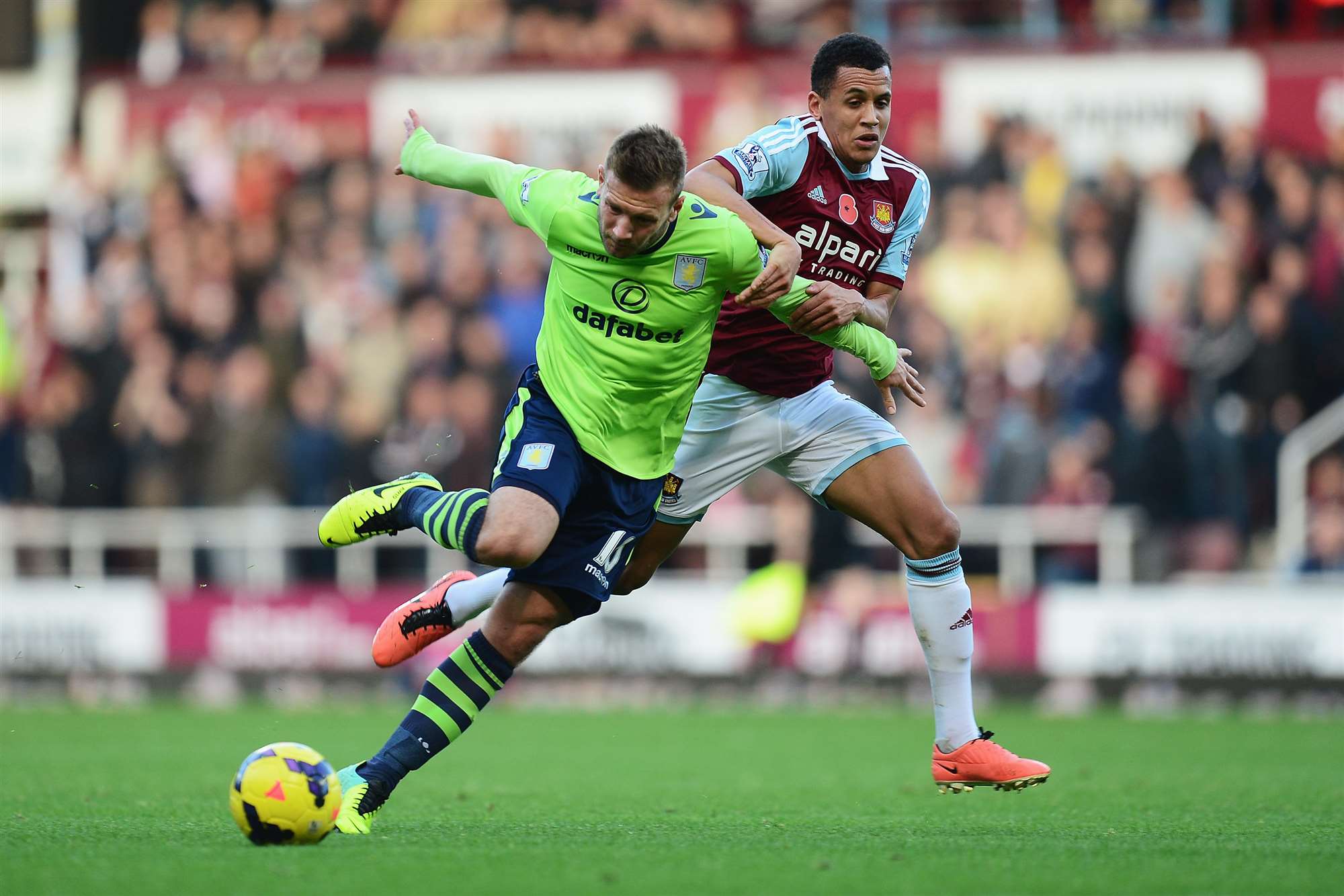 Weimann eager to rediscover form - FTBL | The home of football in Australia