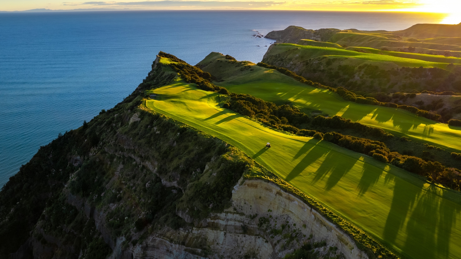 Course Review: Cape Kidnappers - Courses and Travel - Golf Australia ...