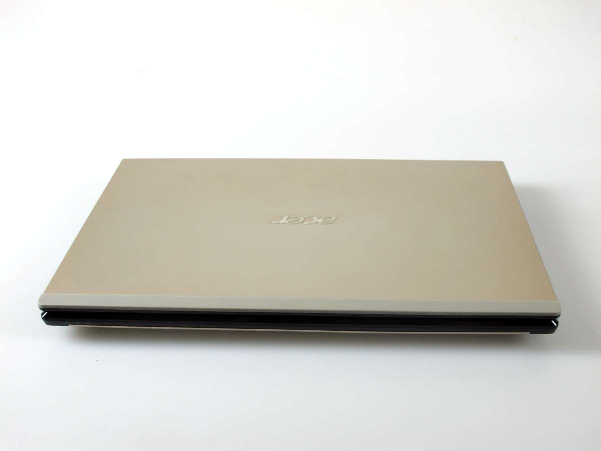 Photos: Inside Acer's Iconia dual screen laptop - iTnews