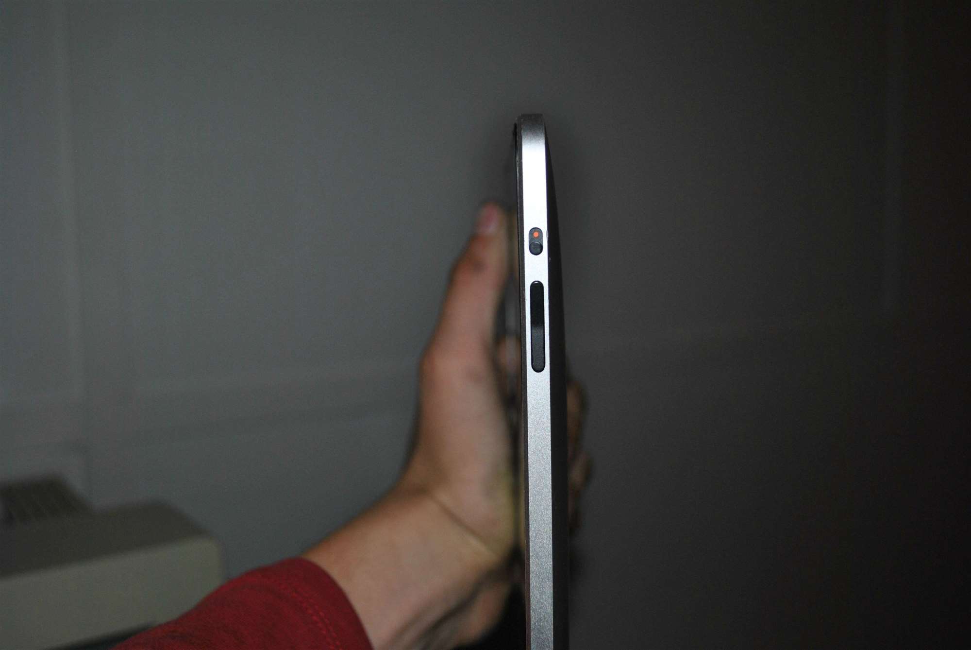 In pictures: the $10,000+ first-generation iPad - techpartner.news