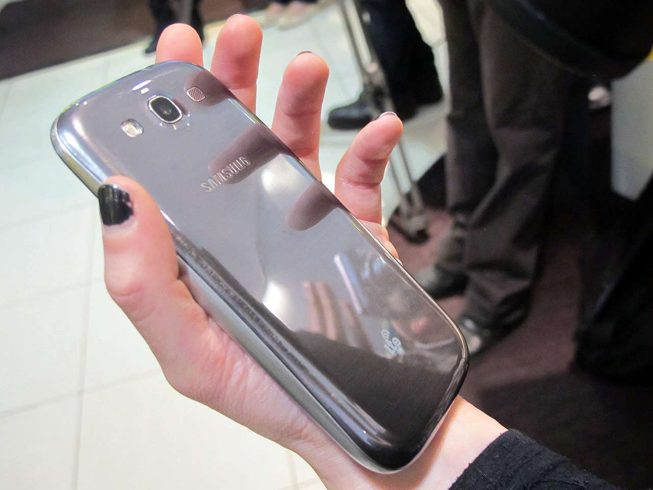 Photos: Optus launches consumer 4G network - iTnews