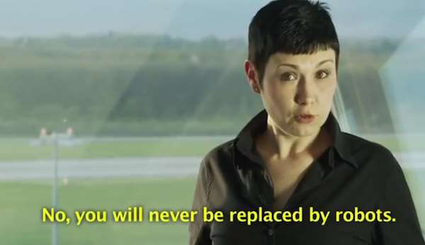 Photos: Geneva airport trials robot guide - iTnews