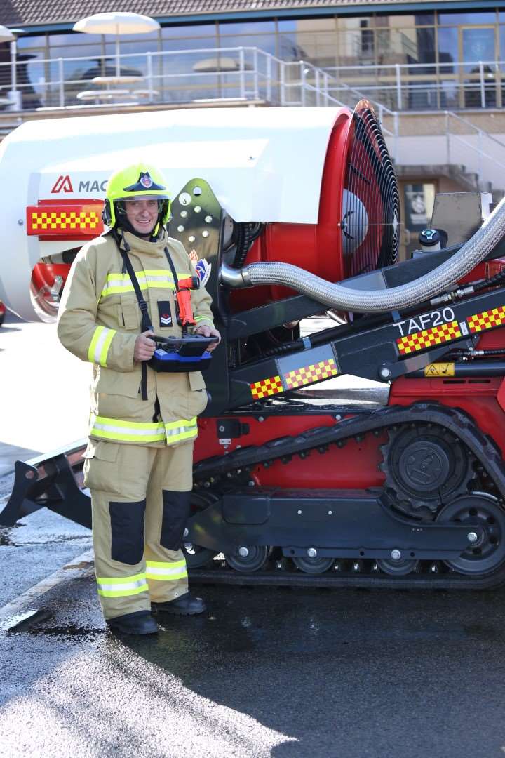 Photos: NSW's fire fighting robot - iTnews