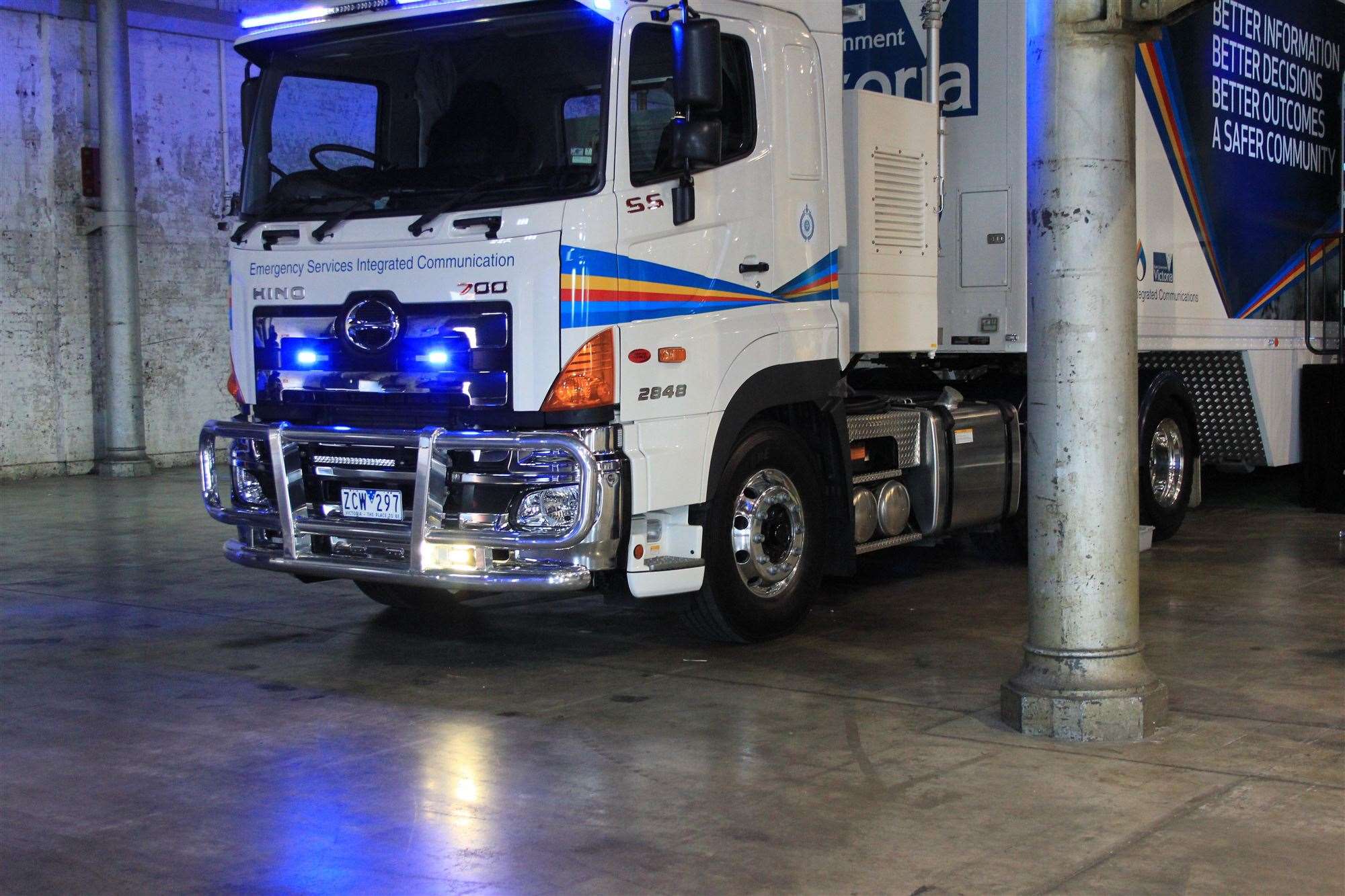 Photos: Victoria's high-tech mobile emergency command - iTnews