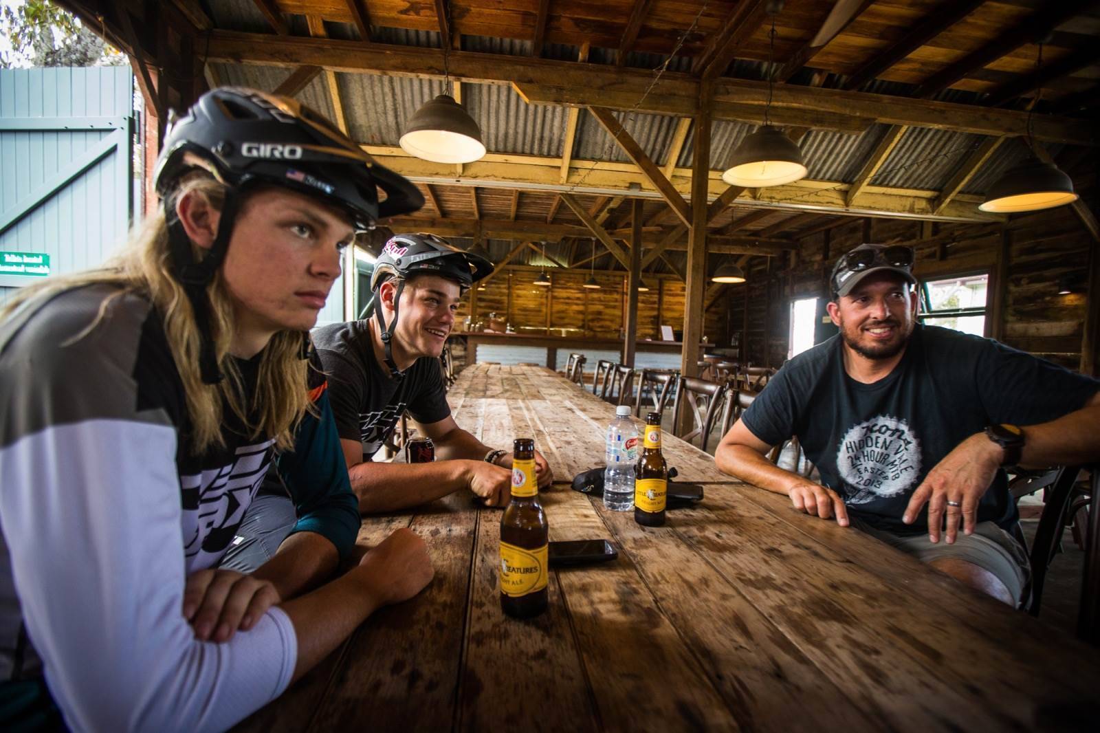 The Yeti Factory Enduro team tear up Hidden Vale - Australian Mountain ...
