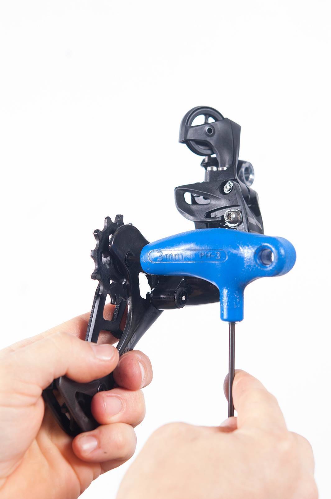 Fitting the TRS Plus 12 Speed Upgrade Kit - Australian Mountain Bike ...