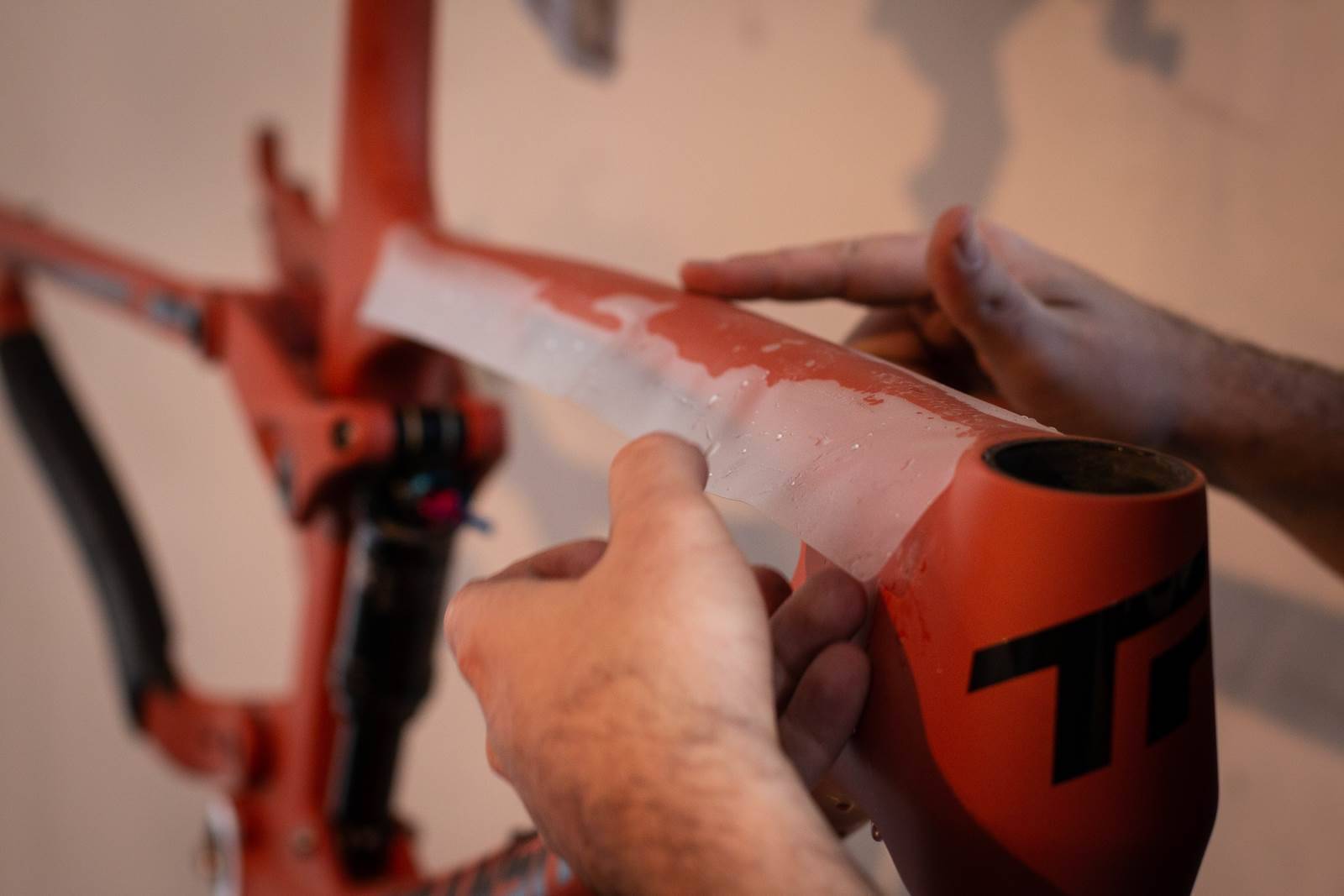 How to fit Frameskin frame protection - Australian Mountain Bike | The ...