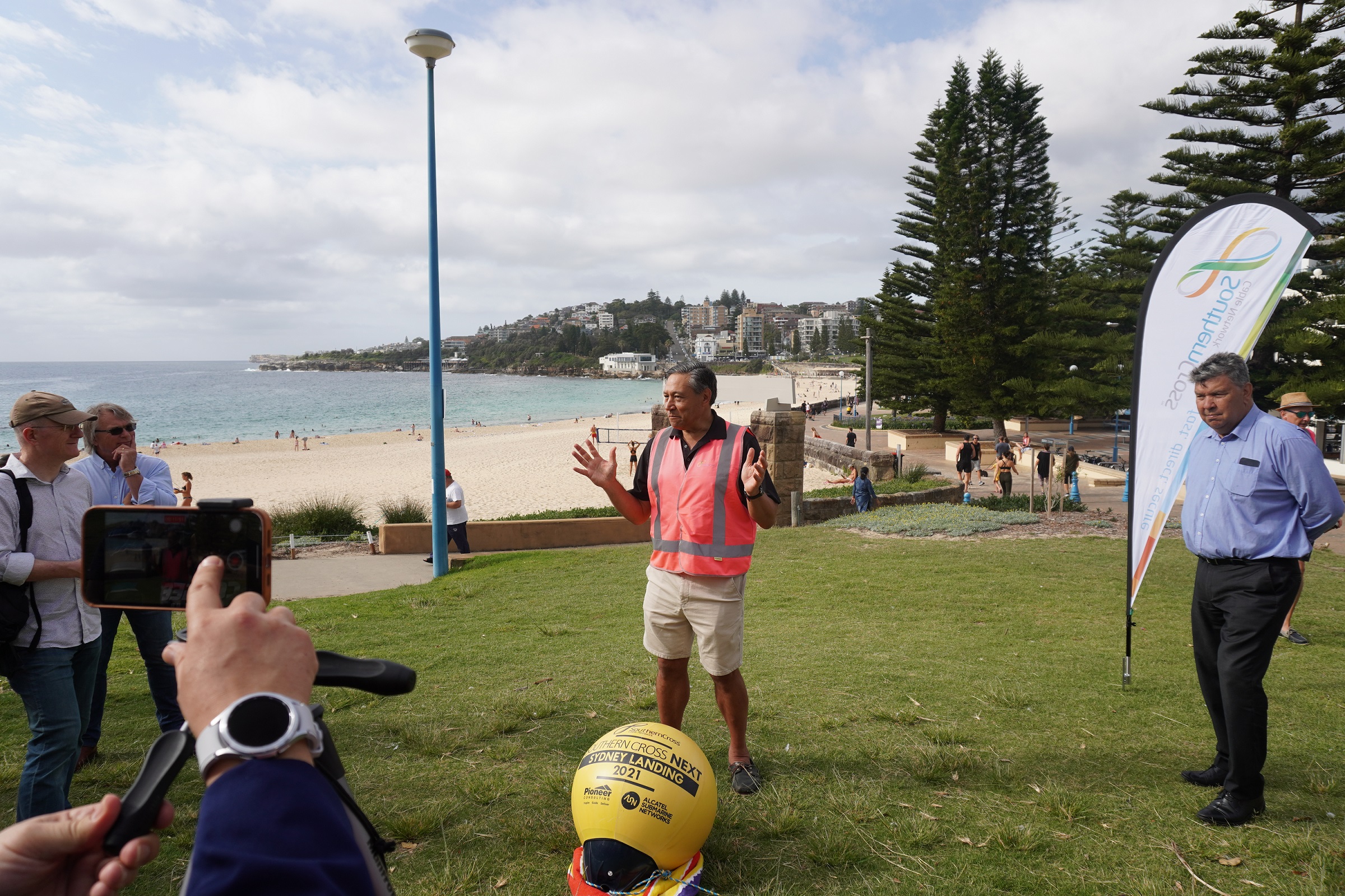 Photos: Southern Cross NEXT cable lands in Sydney - iTnews