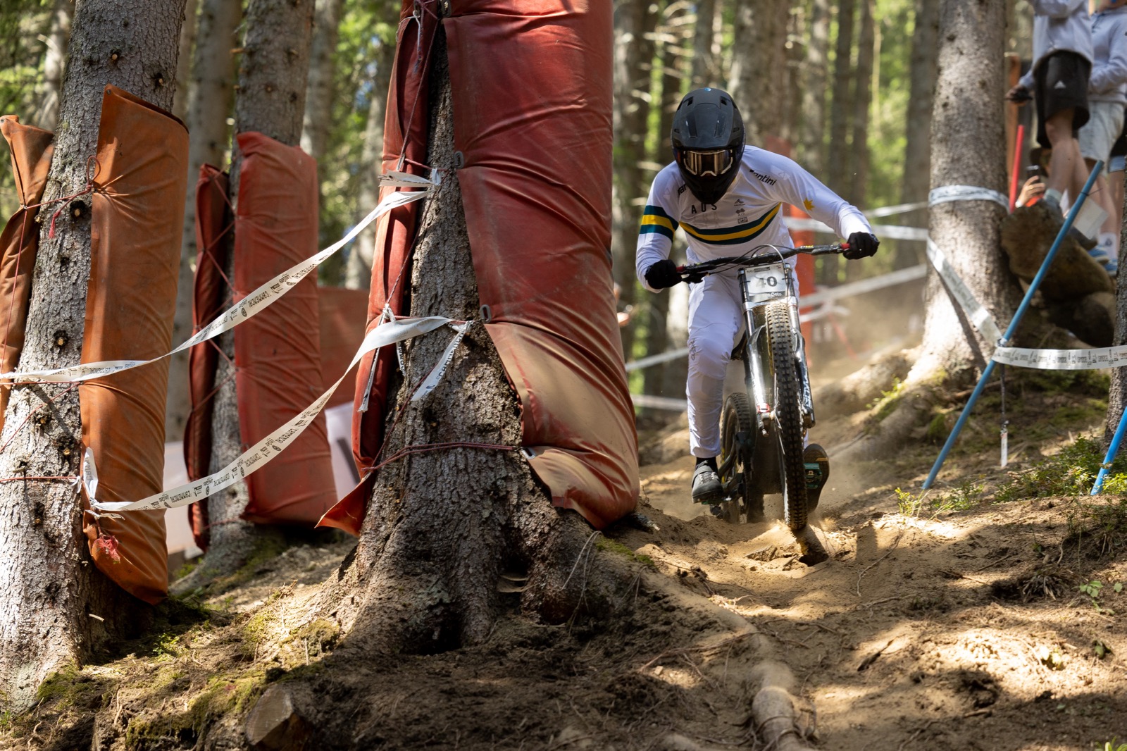 Australians qualify for DH World Champs final | AMBmag.com.au