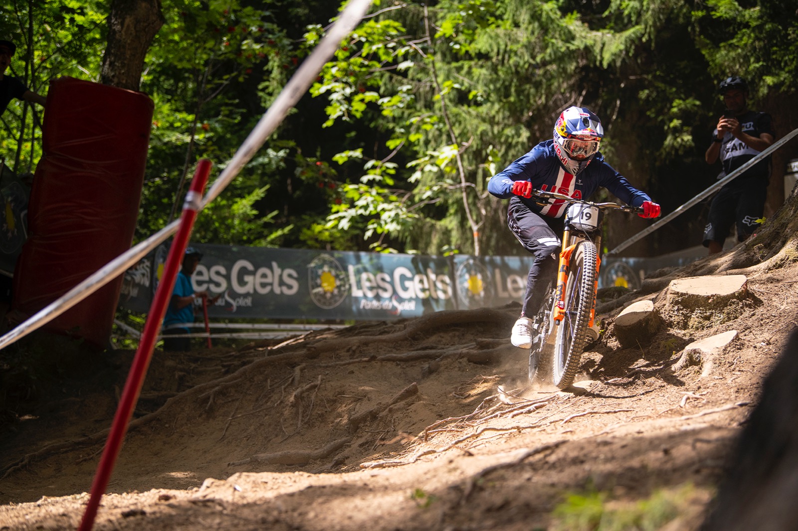 Australians qualify for DH World Champs final | AMBmag.com.au