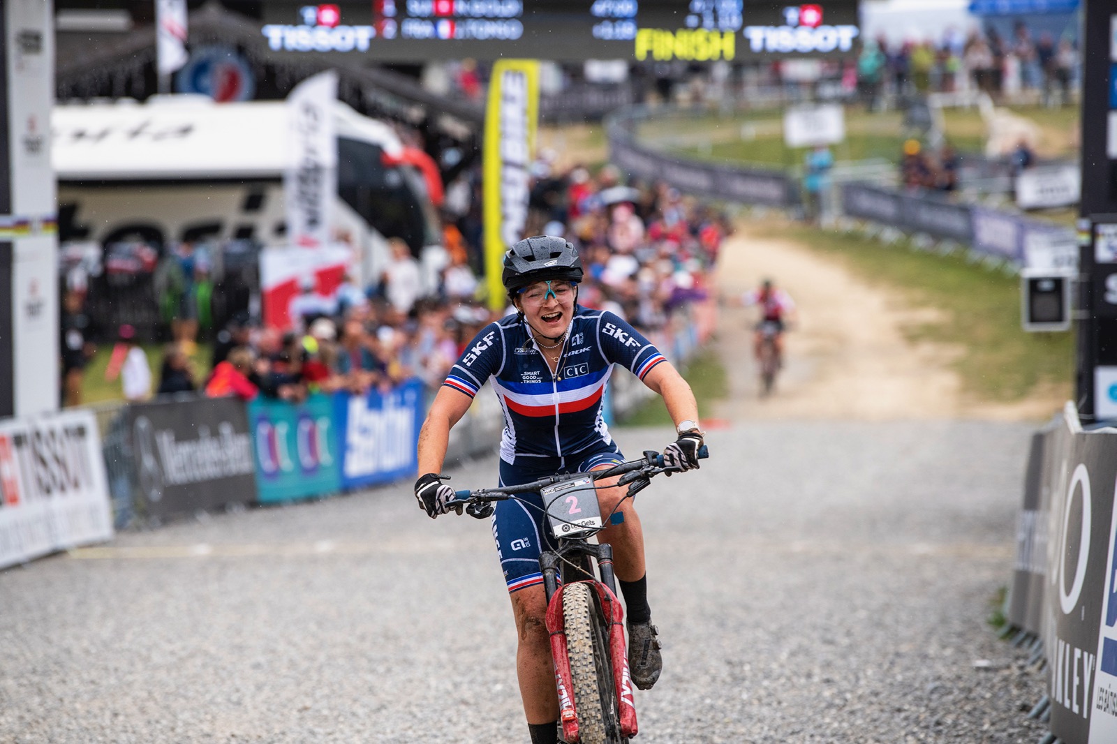 Josh Carlson beats Peter Sagan at e-bike Worlds | AMBmag.com.au