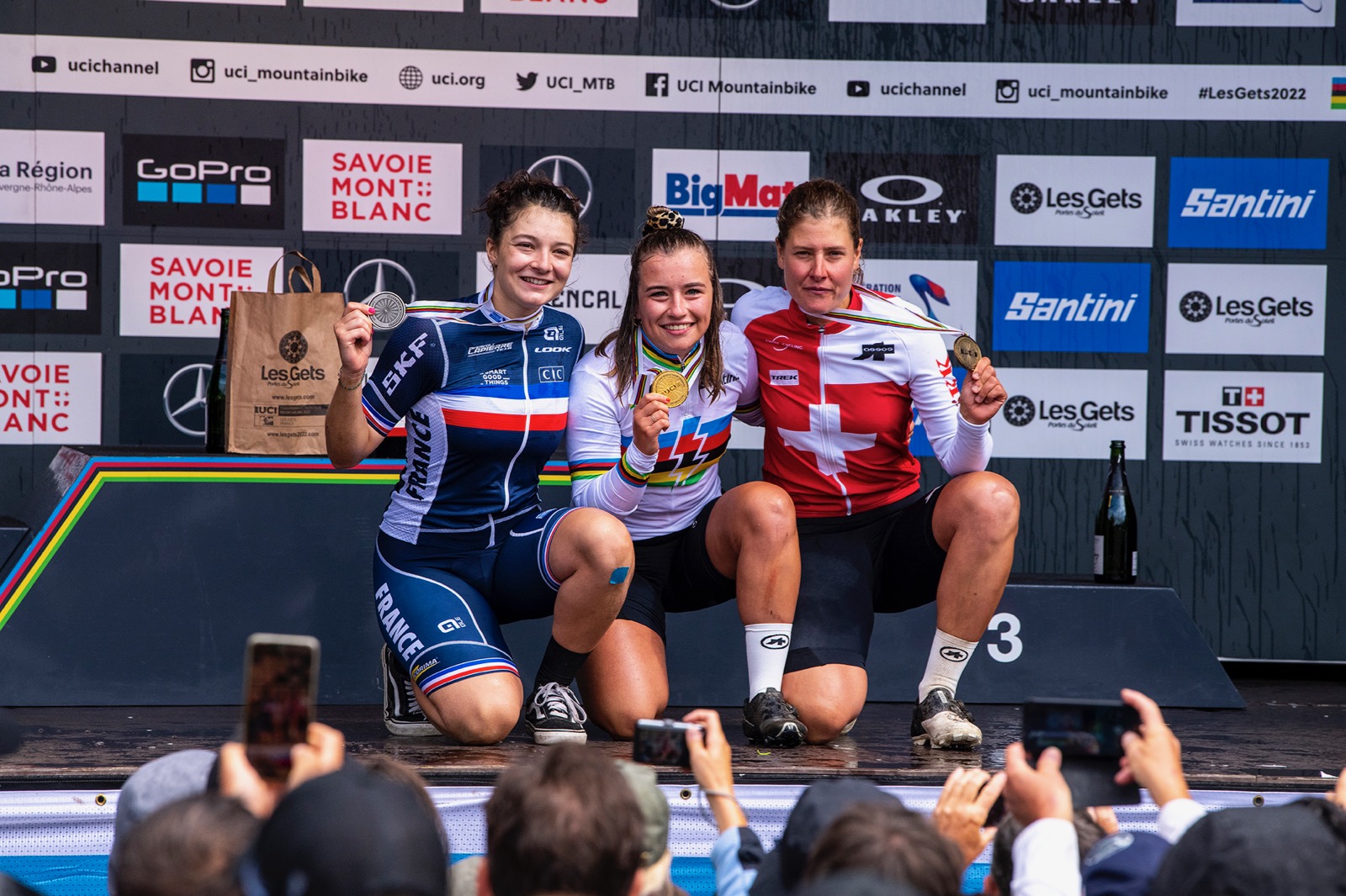 Josh Carlson beats Peter Sagan at e-bike Worlds | AMBmag.com.au