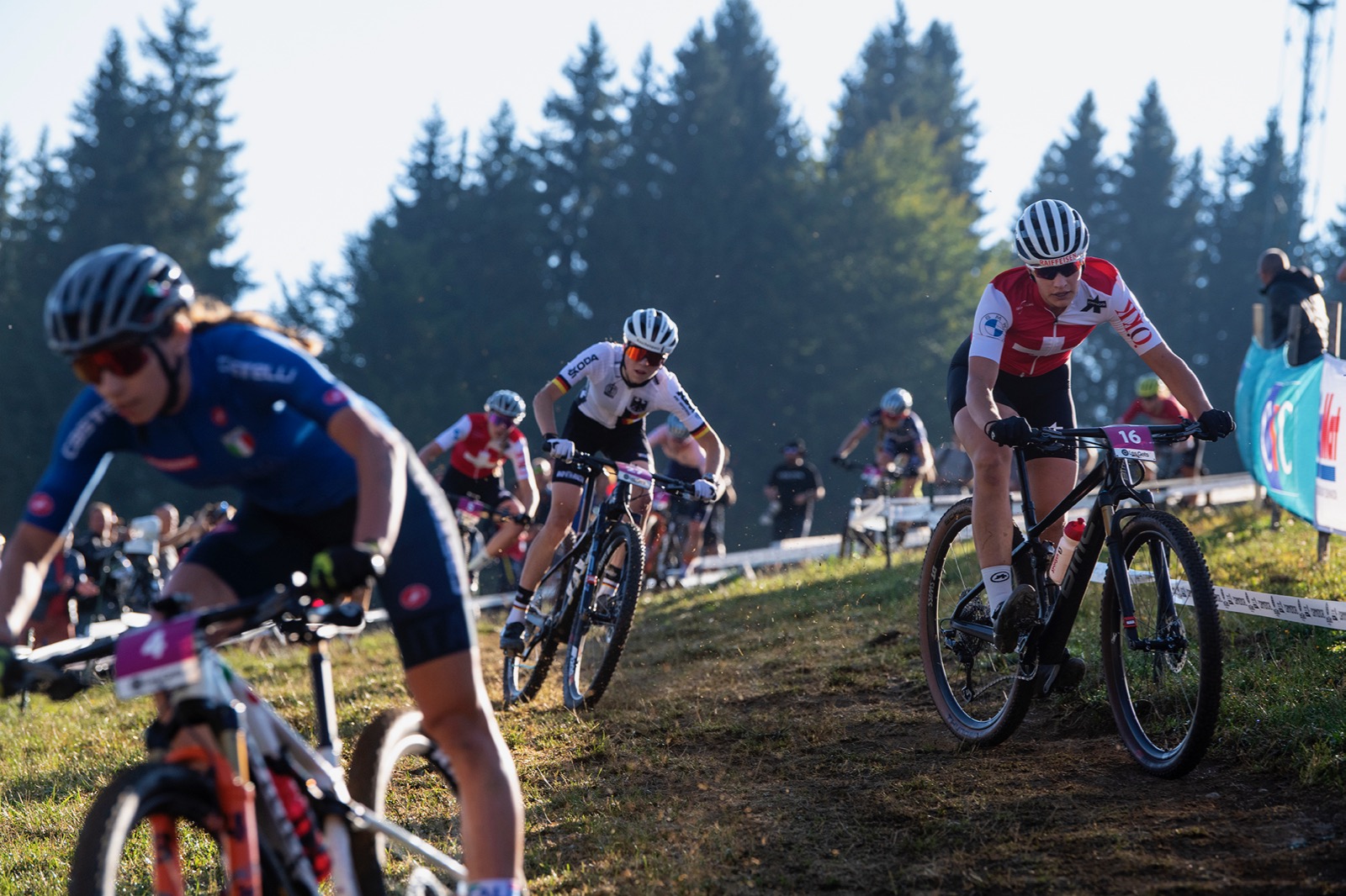 All the action from the XCO World Champs | AMBmag.com.au