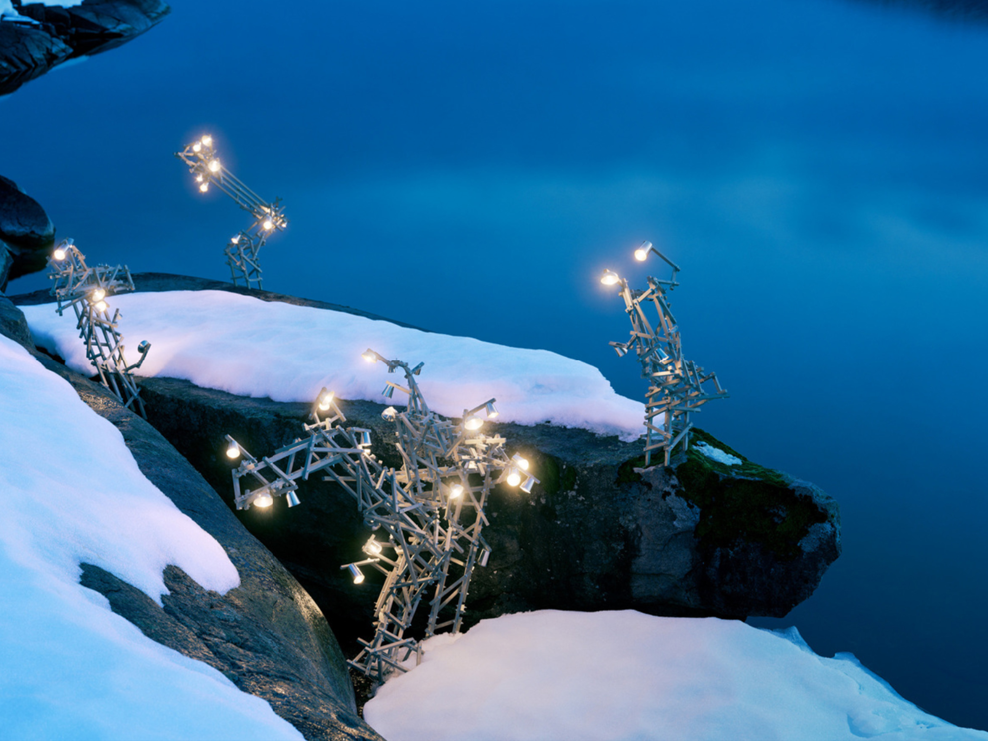 rune guneriussen illuminates the beauty of nature • photography ...