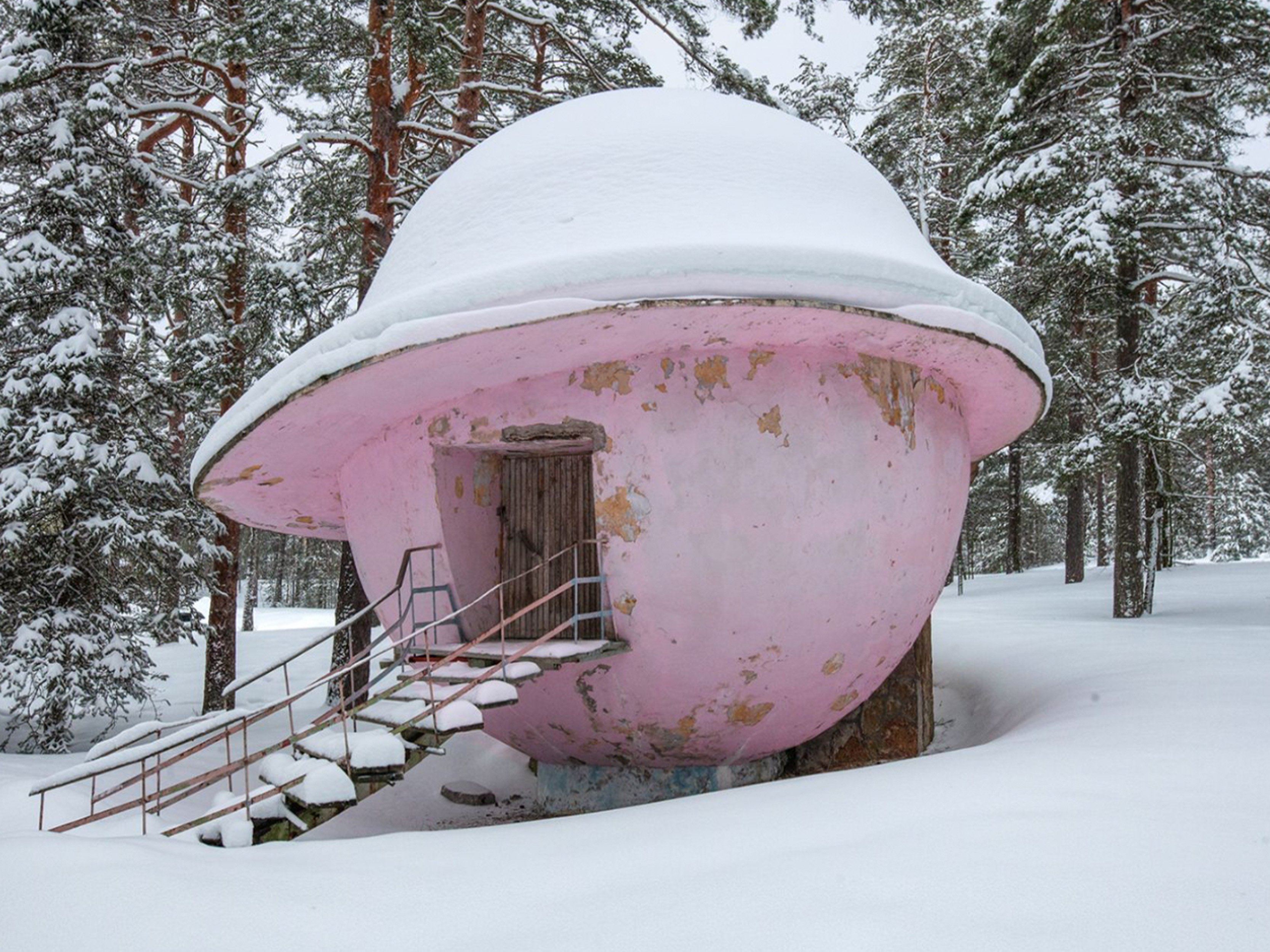 take a gander at these space-age playgrounds • photography • frankie ...