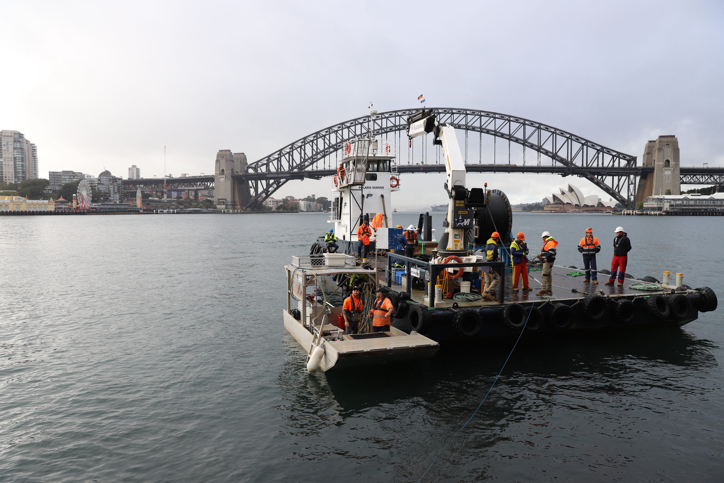 In pictures: TPG Telecom lays submarine cable across Sydney Harbour ...