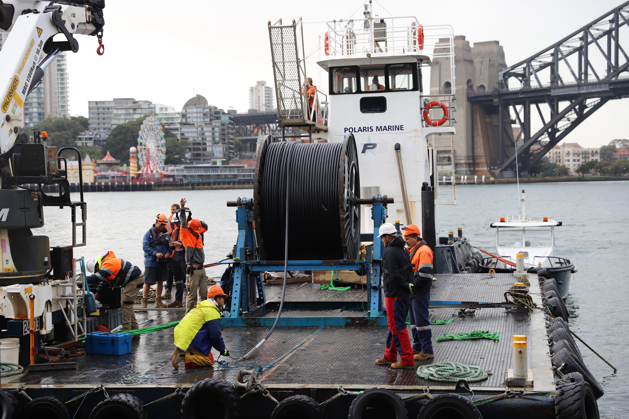 In pictures: TPG Telecom lays submarine cable across Sydney Harbour ...