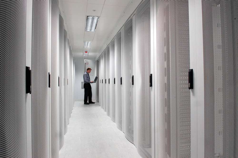 Data closets trump co-lo in data centre space - iTnews