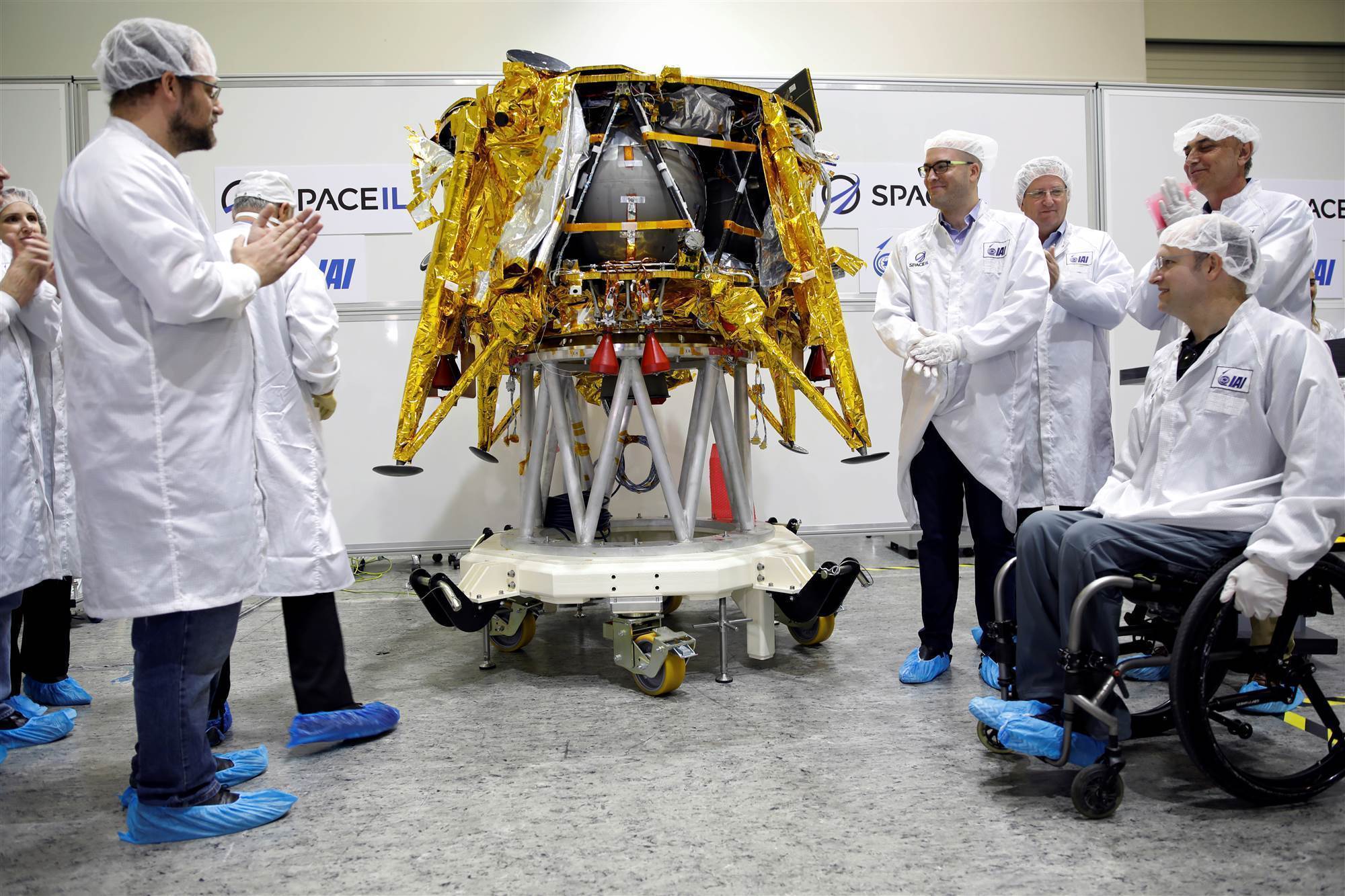Israeli spacecraft gets final element before 2019 moon launch - iTnews