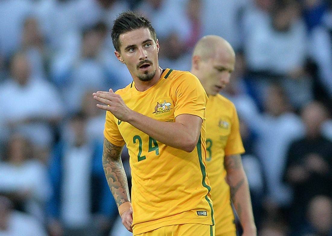 Maclaren wants Roos call-up after signing with Hibernian - FTBL | The ...