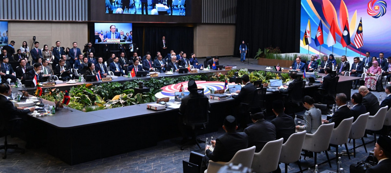 Malaysia secures communications for the upcoming ASEAN Summit ...