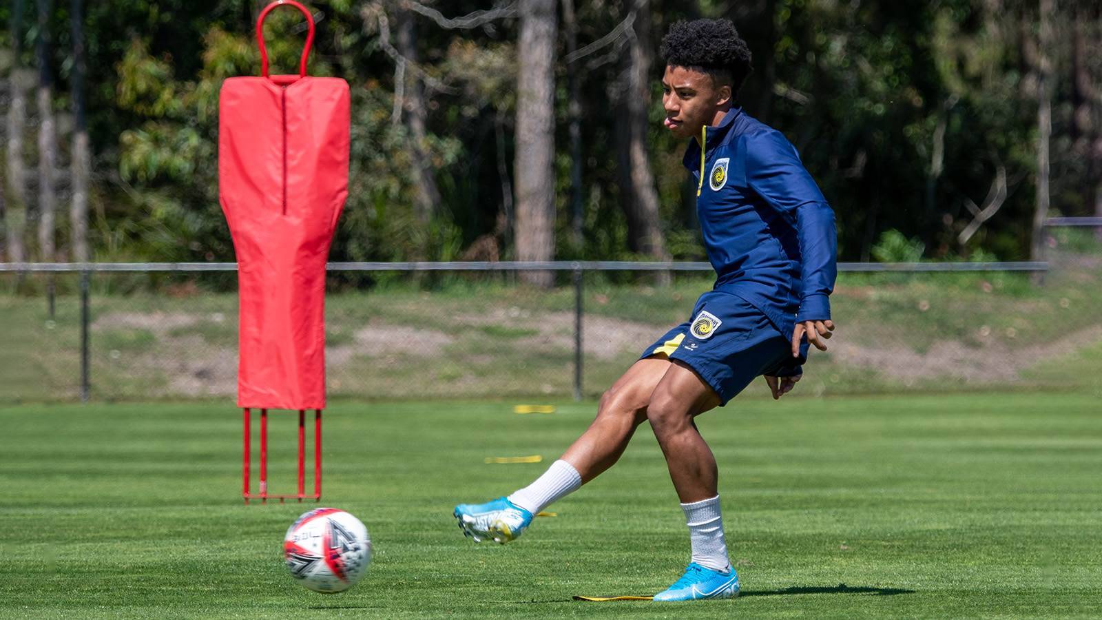 Silvera back at Mariners after MLS trial - FTBL | The home of football ...