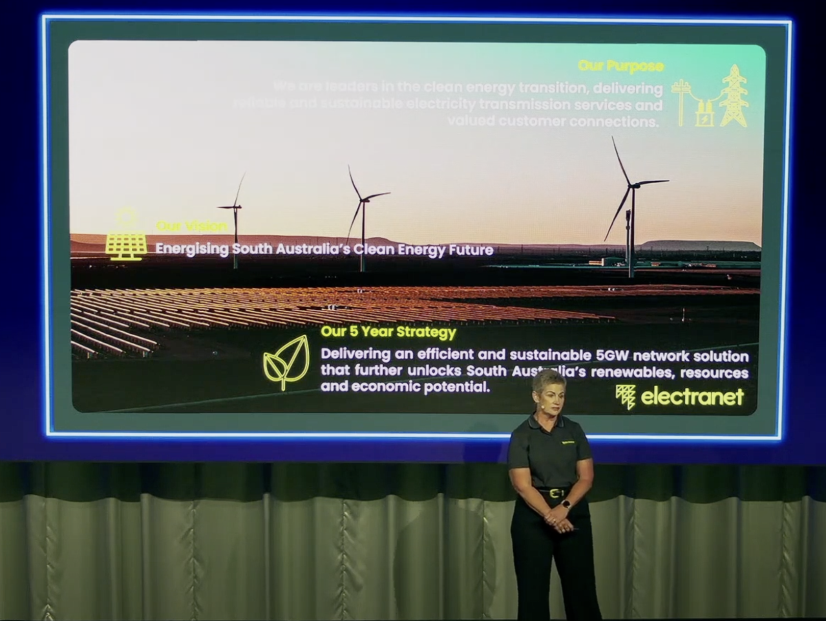 ElectraNet puts focus on information management - iTnews