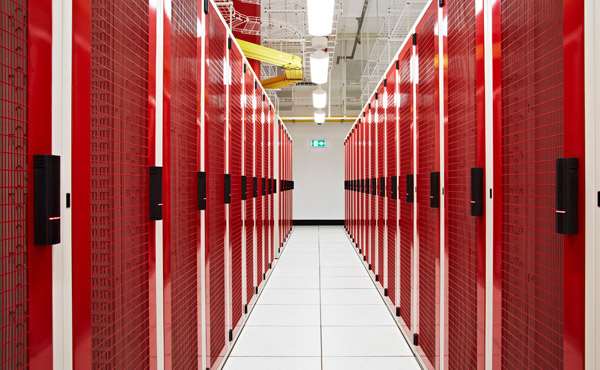 Govt appoints first partners to new data centre panel - iTnews