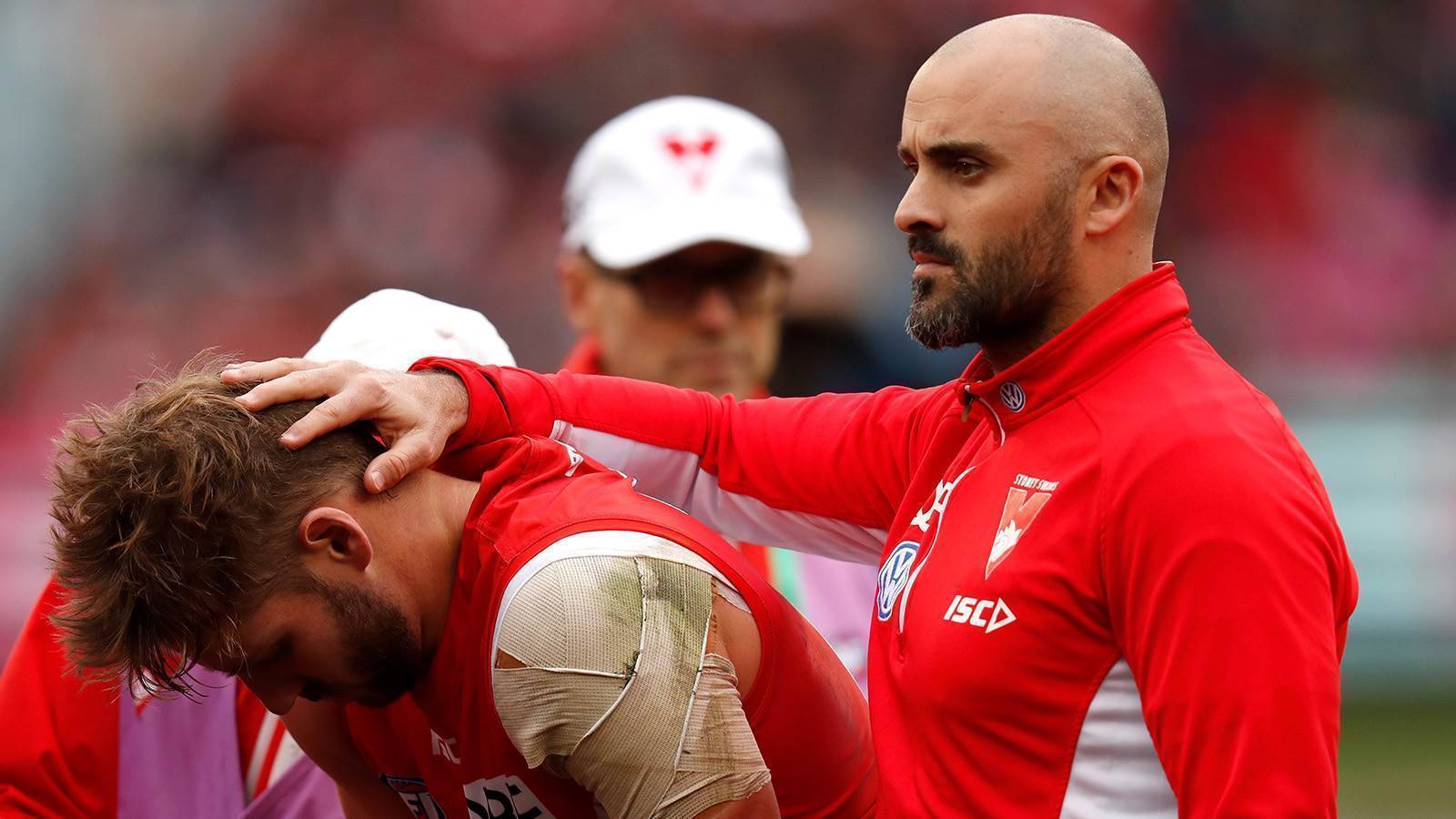 Rhyce heads home... - AFL - Inside Sport