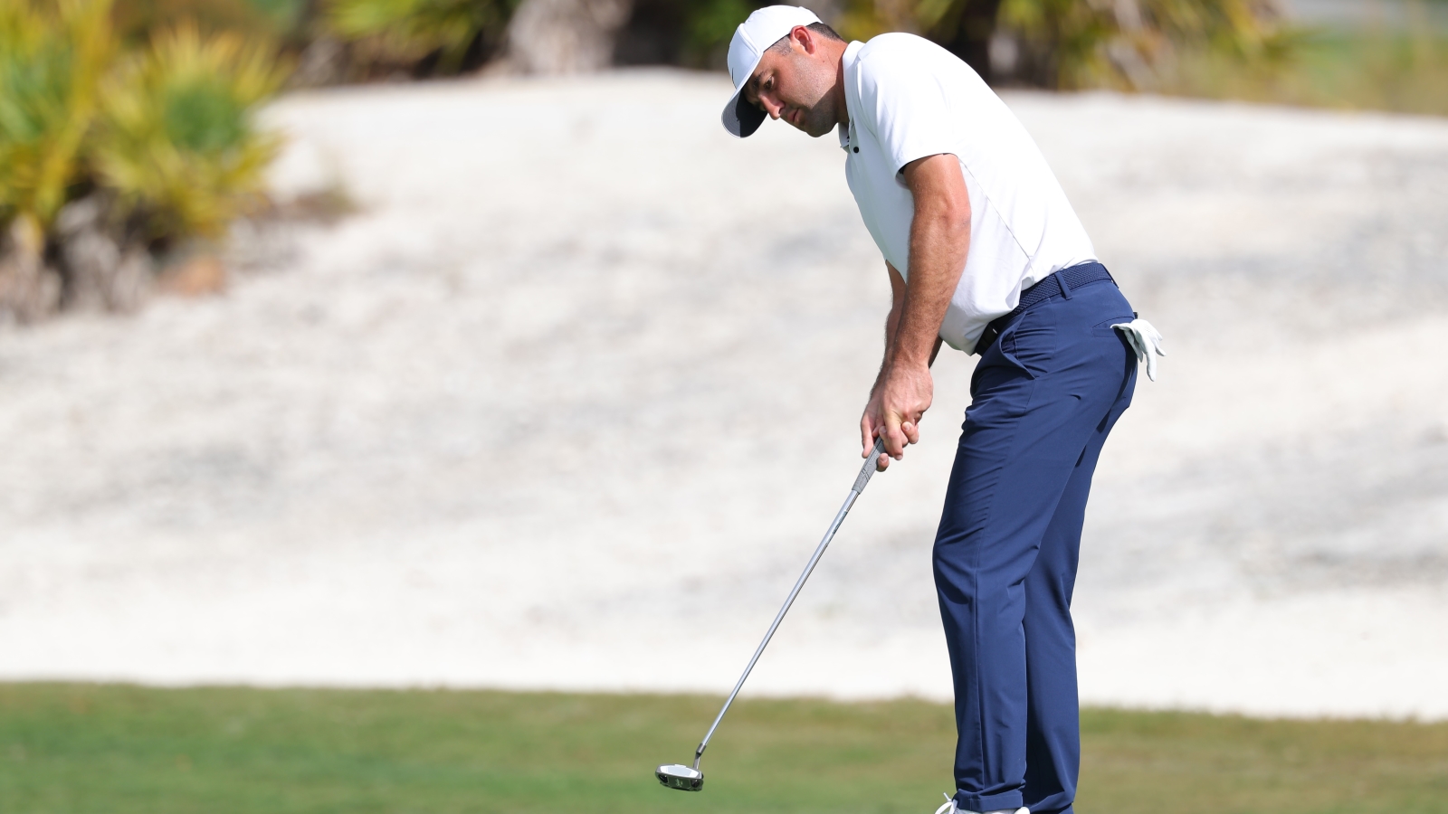 Scheffler puts new putting grip to good use - Golf Australia Magazine