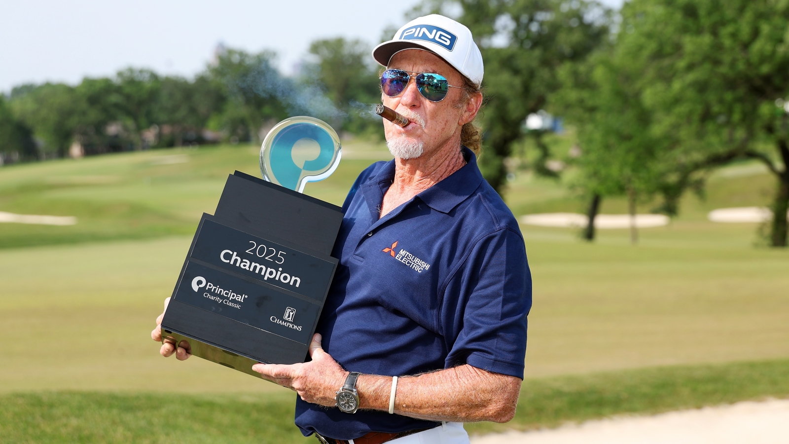 Aussie pipped in play-off by cigar-smoking Spaniard - Golf Australia ...