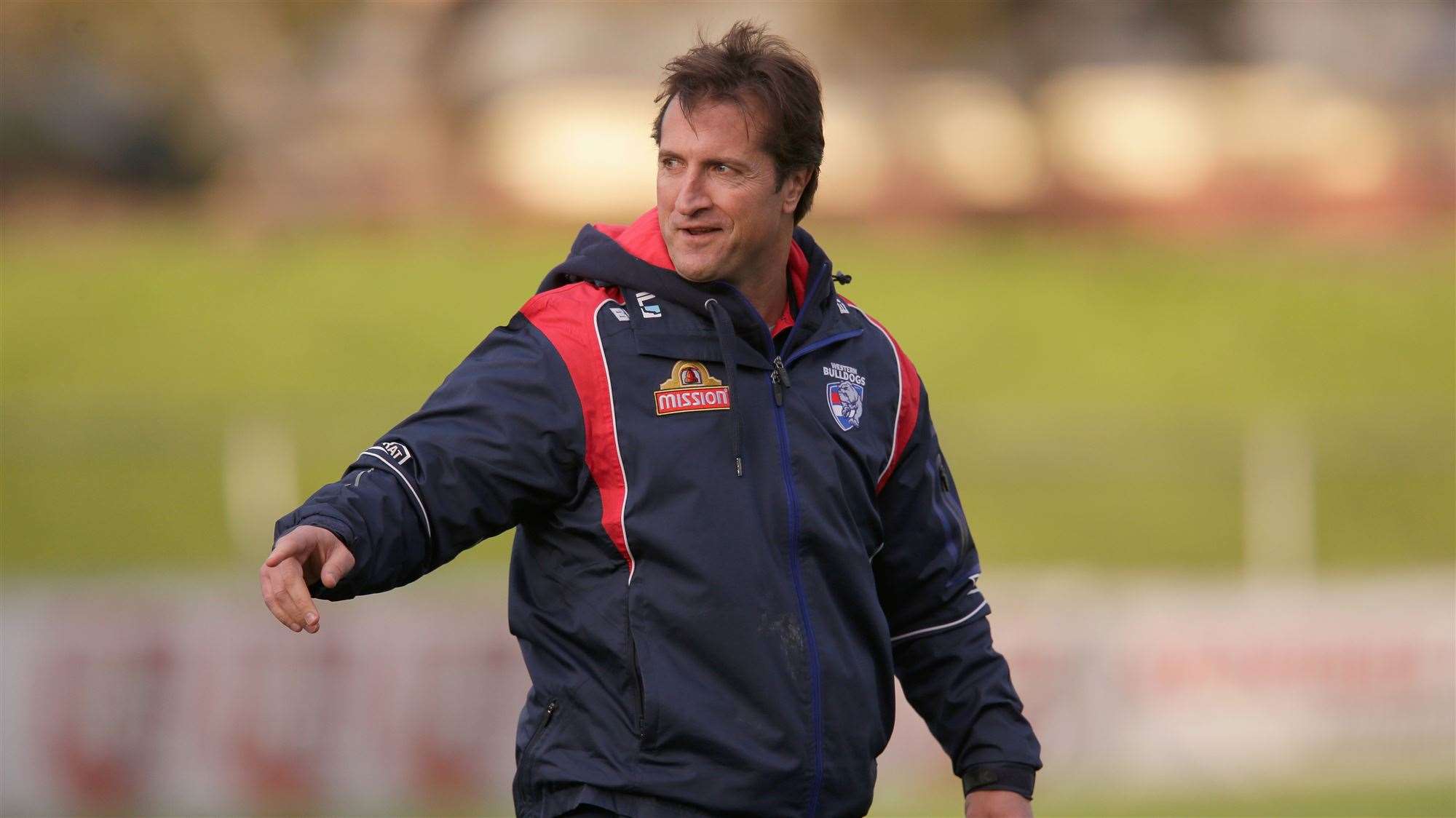 Bulldogs coach staying put - AFL - Inside Sport