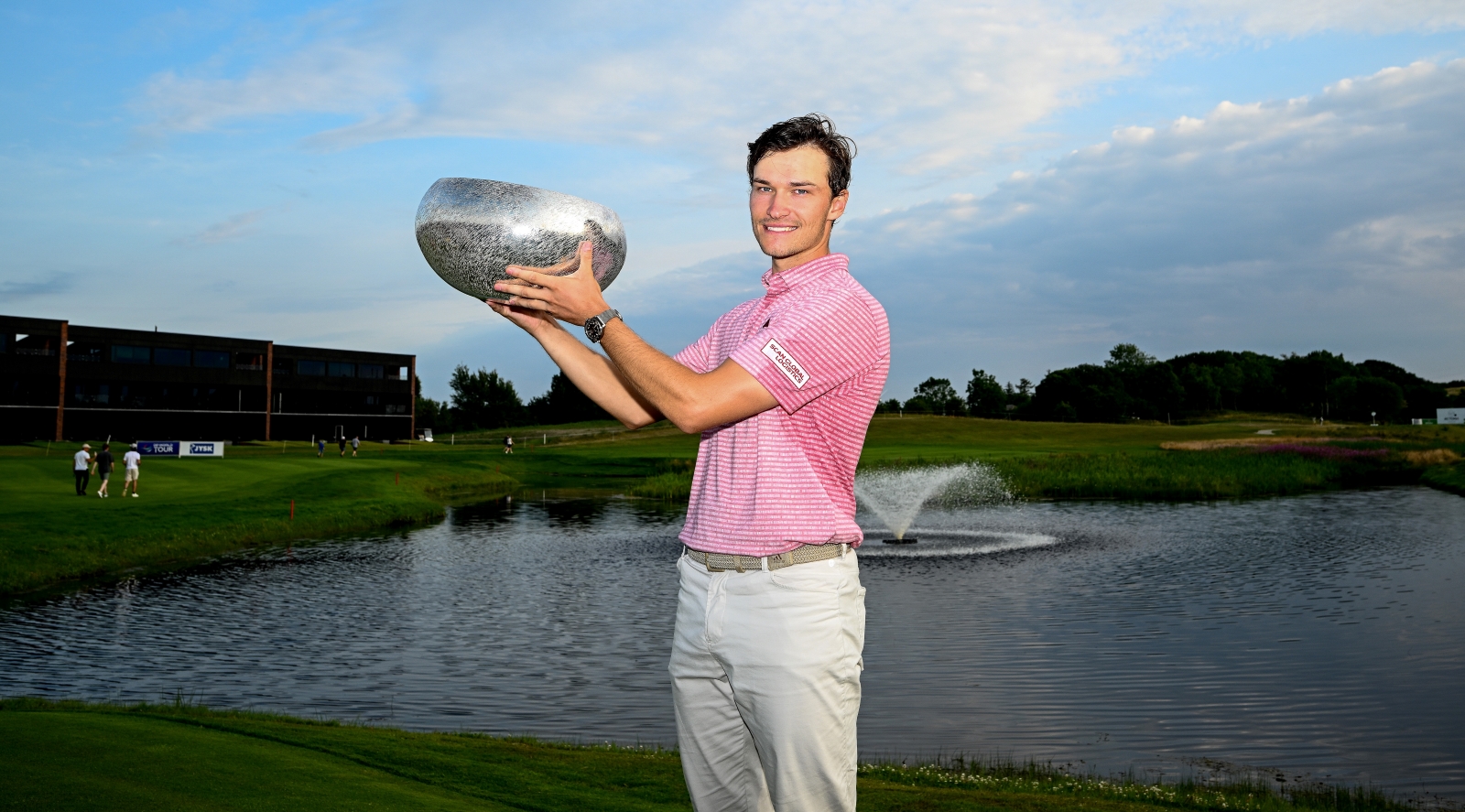 Hojgaard salutes at home - Golf Australia Magazine