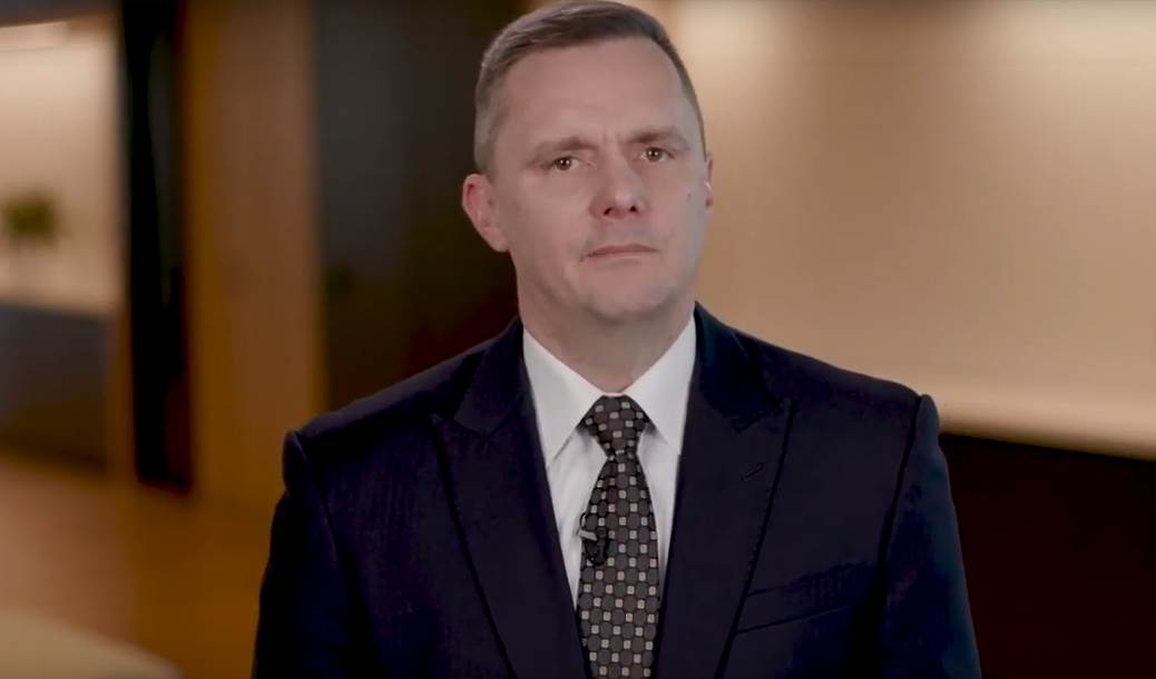 Suncorp CEO bemoans frozen Oracle core replacement "hostage" scenario ...