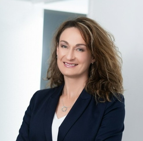 Angela Coble appointed MD of Accenture technology advisory team - iTnews