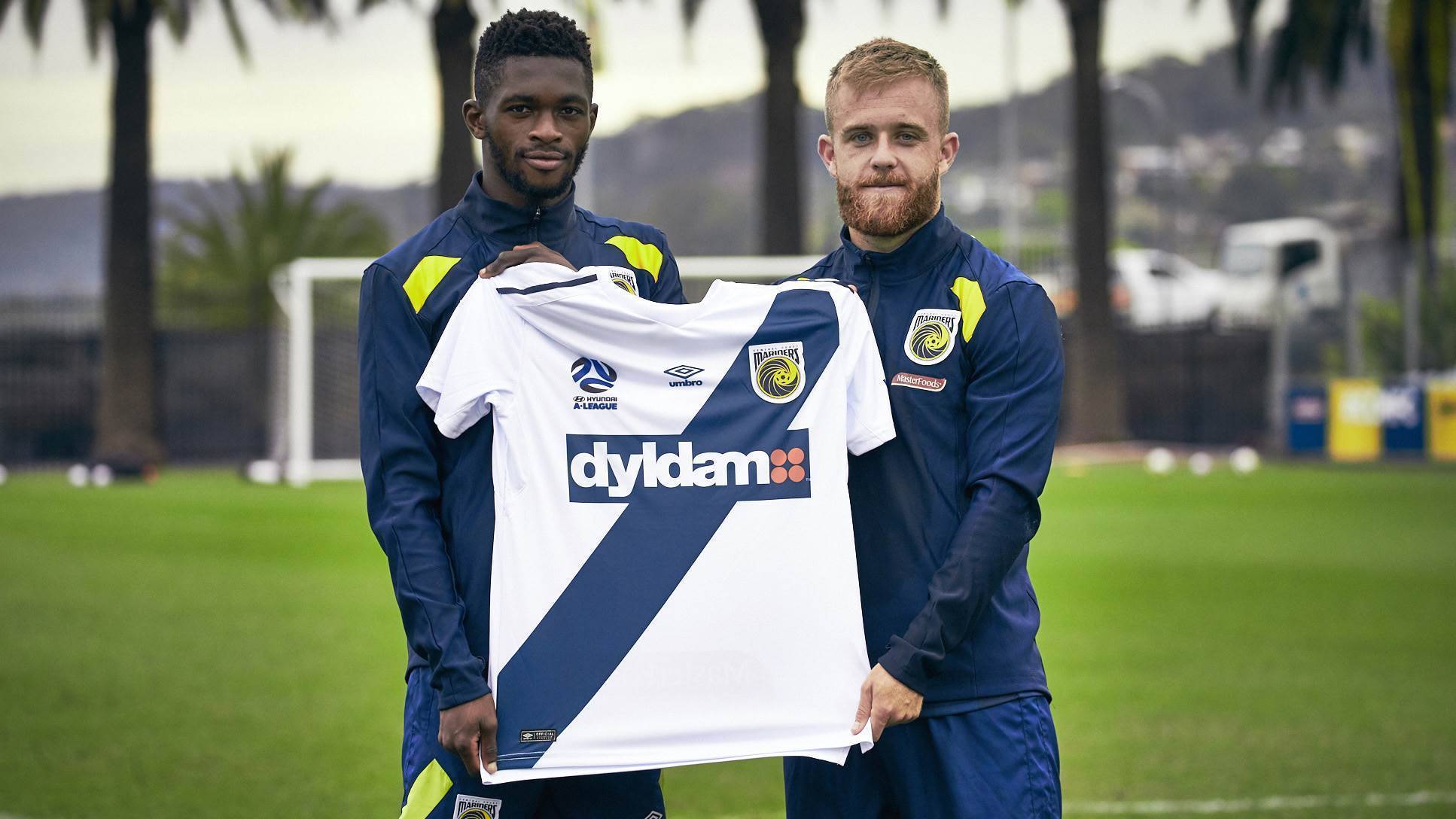Mariners unveil third kit - FTBL | The home of football in Australia