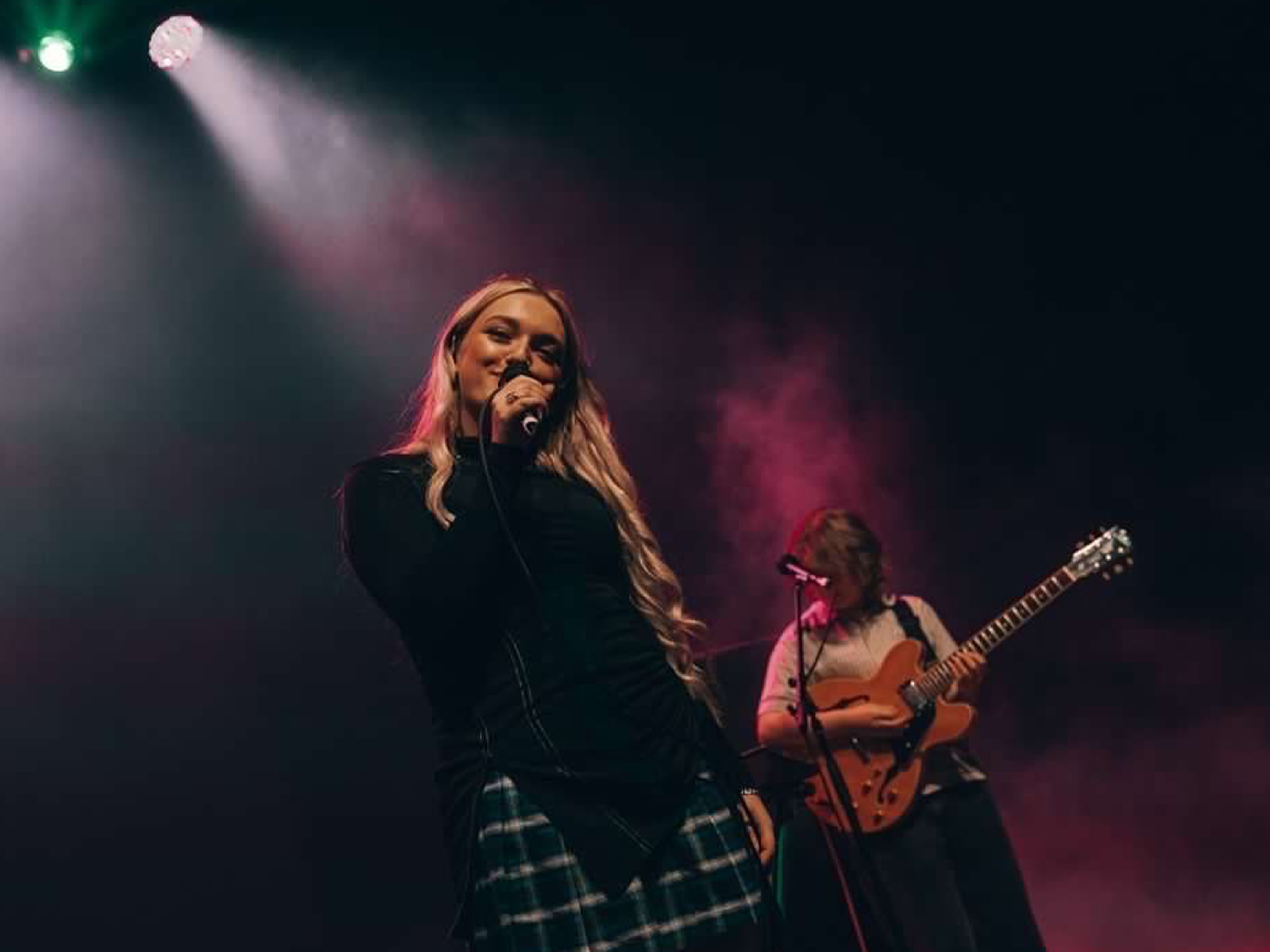 life on tour with george alice • music • frankie magazine • australian ...