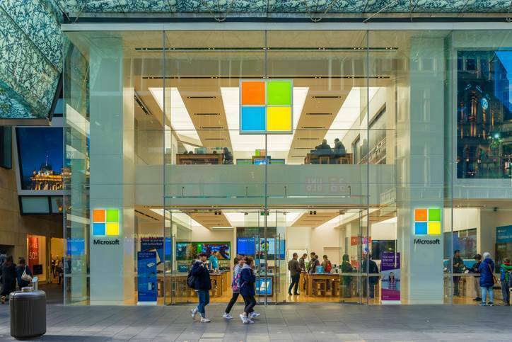 Microsoft overtakes Amazon as second most valuable U.S. company - iTnews