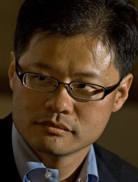 Yahoo! co-founder Yang exits company - iTnews