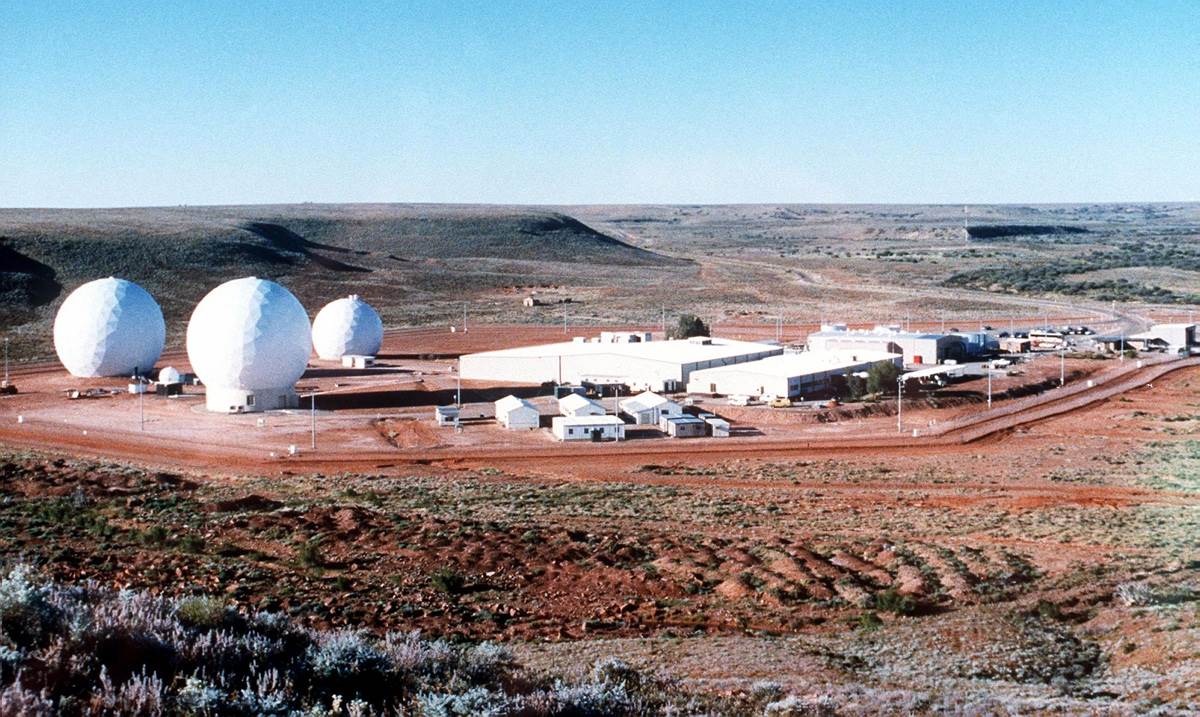 Tech slips create illegal bugging headaches for Australia’s spy ...