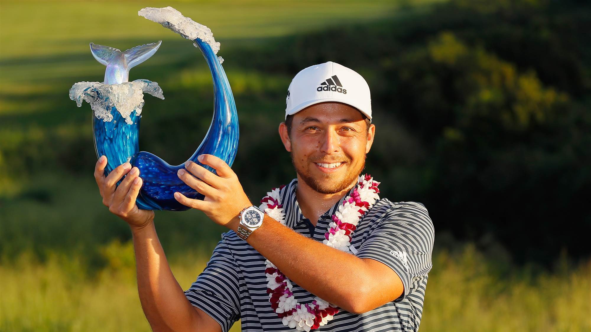 Xander Schauffele chases down Woodland in Hawaii - Golf Australia Magazine