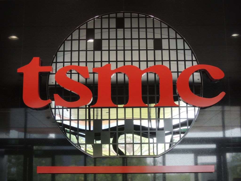 TSMC says it will have advanced ASML chipmaking tool in 2024 - Hardware ...