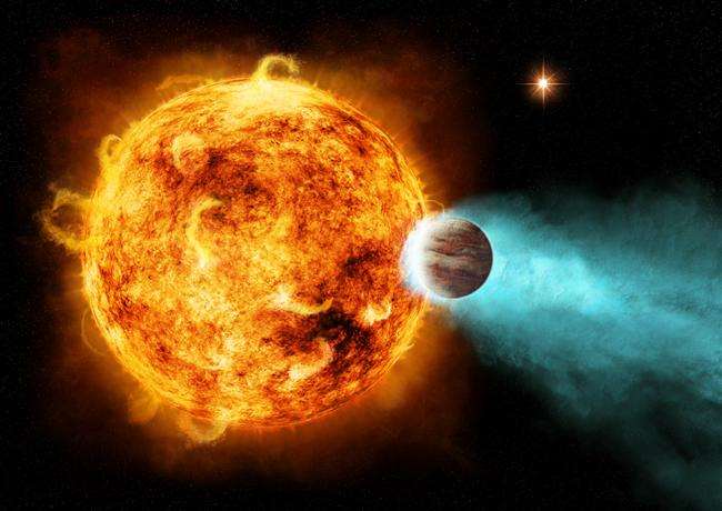 Star Pulling Massive Planet Apart with X-Rays | Astronomy | Space ...