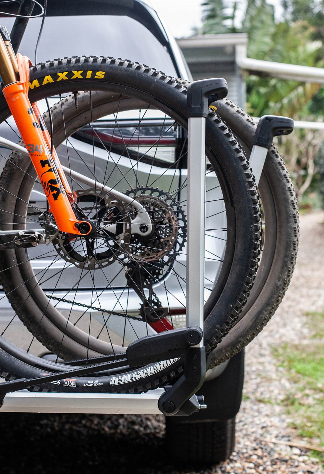 1ST LOOK: Thule Helium Platform XT bike rack | AMBmag.com.au