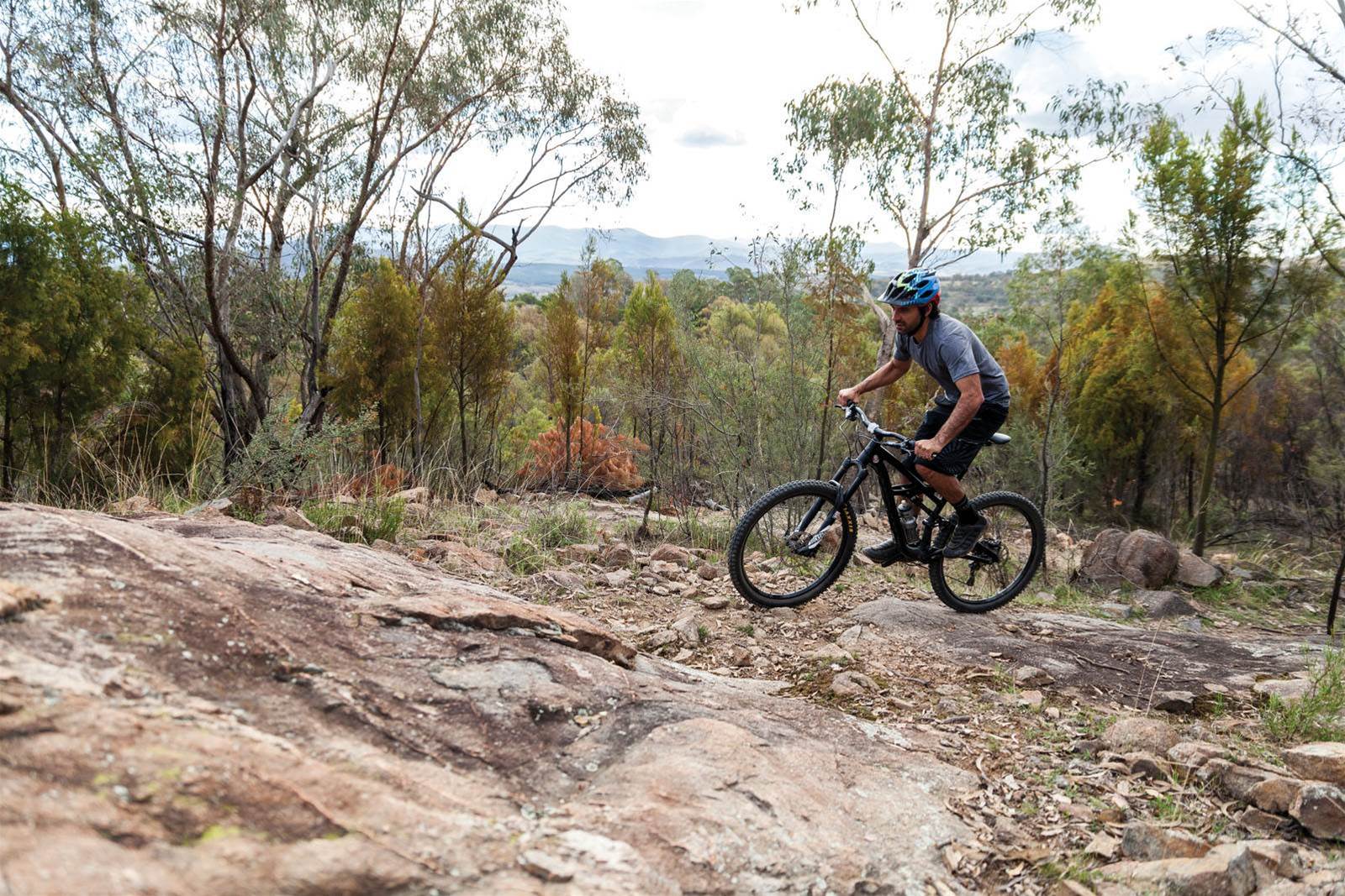 How to climb rock ledges - Australian Mountain Bike | The home for ...