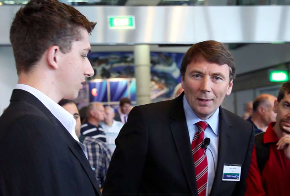 Photos: Telstra AGM 2009 - iTnews