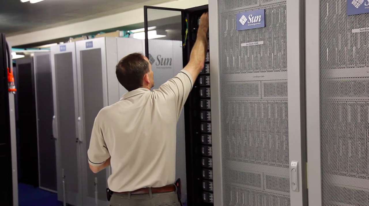 Photos: Australia's fastest supercomputer - iTnews