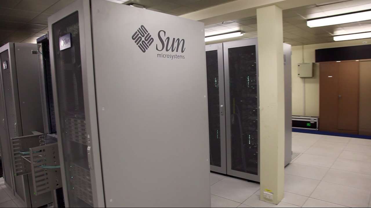 Photos: Australia's fastest supercomputer - iTnews