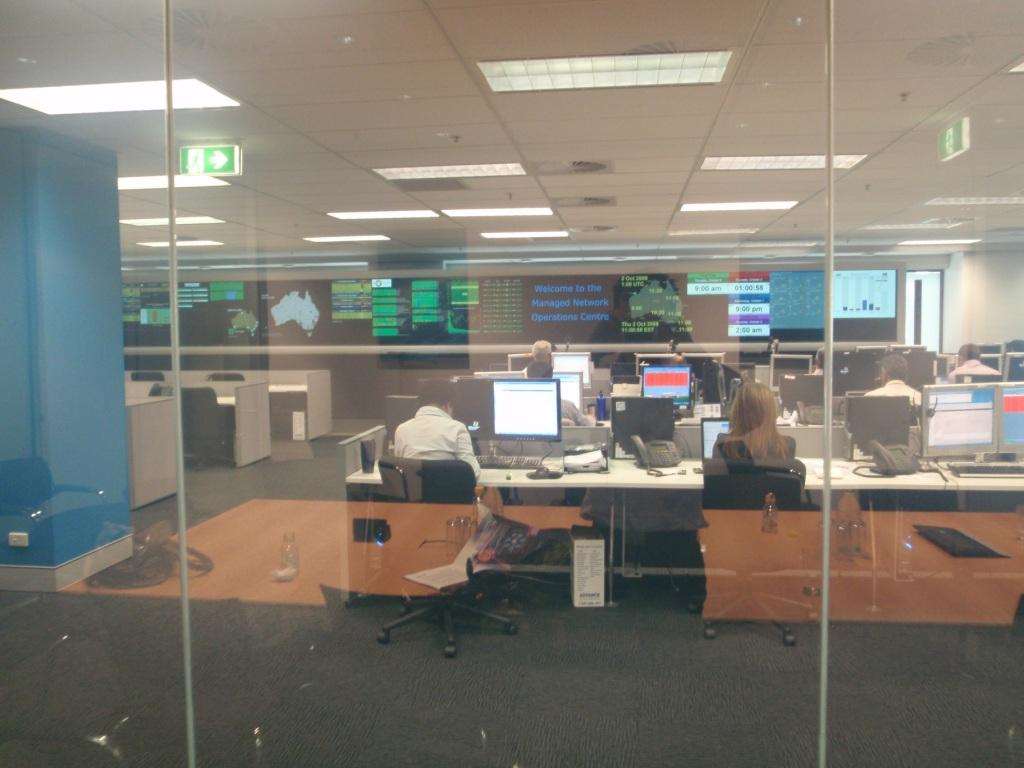 Inside the Telstra MNOC - iTnews